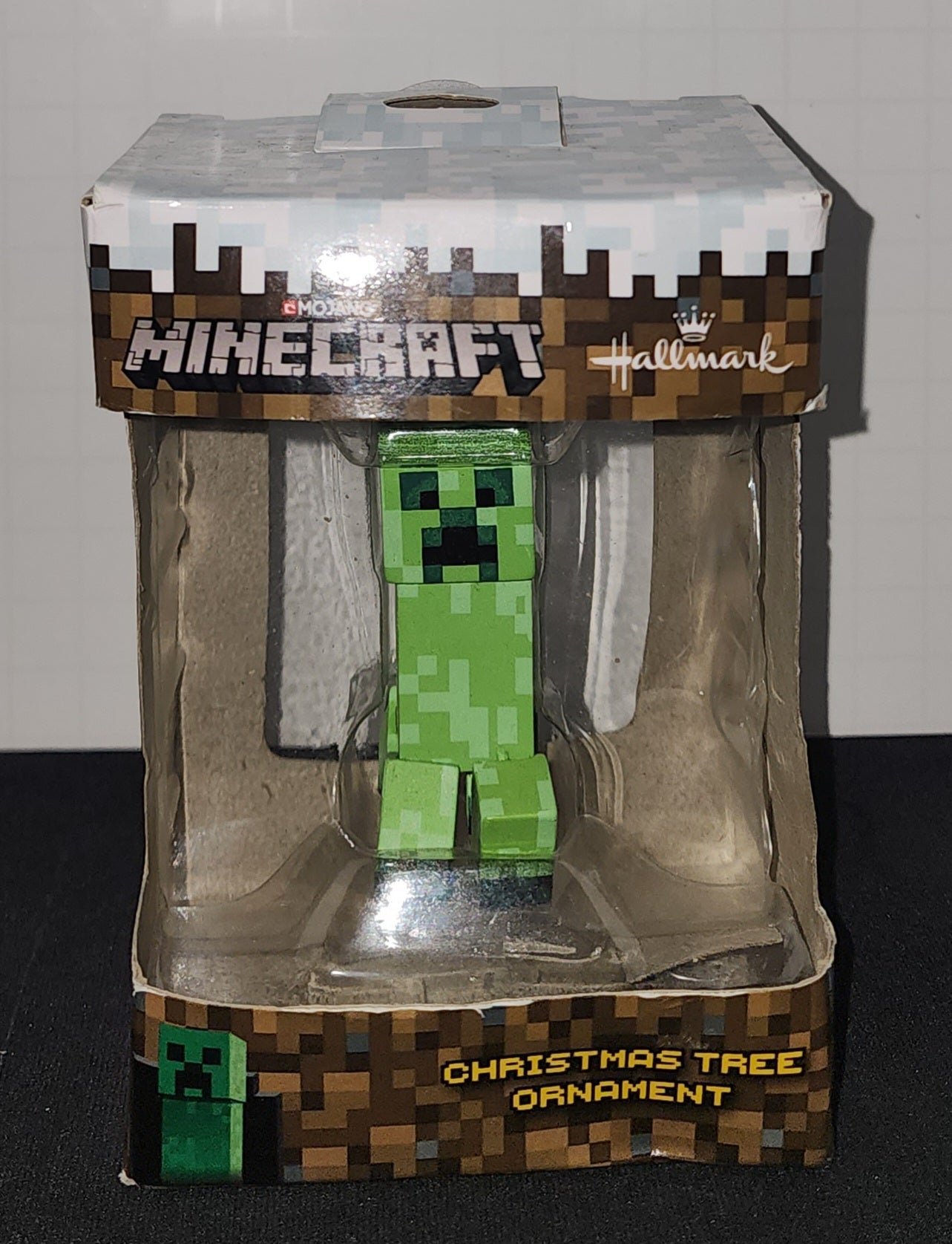 Hallmark Minecraft Creeper Tree ornament – 4BDN Collectibles